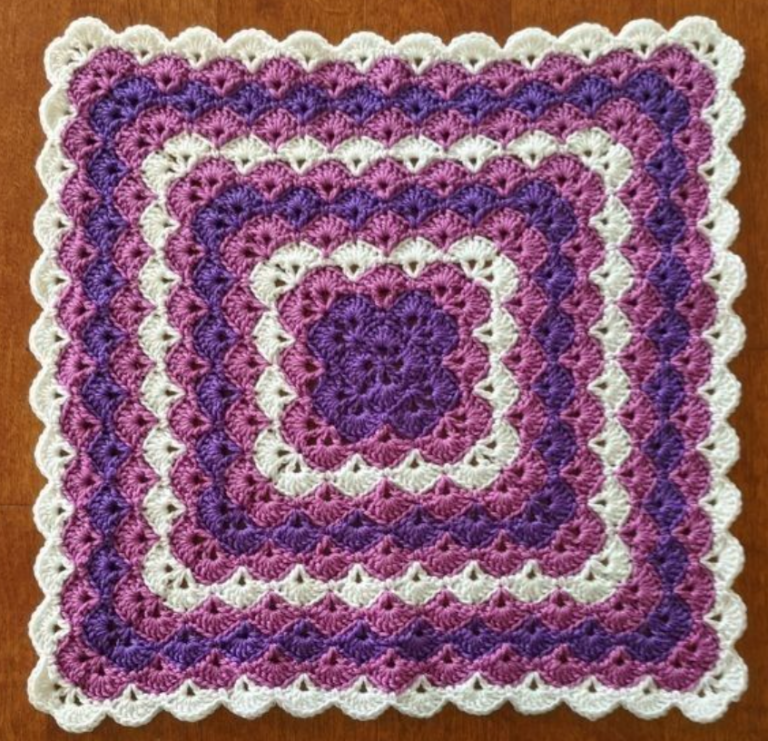 Shell Stitch Baby Blanket Free Pattern - Dreamy Crochet